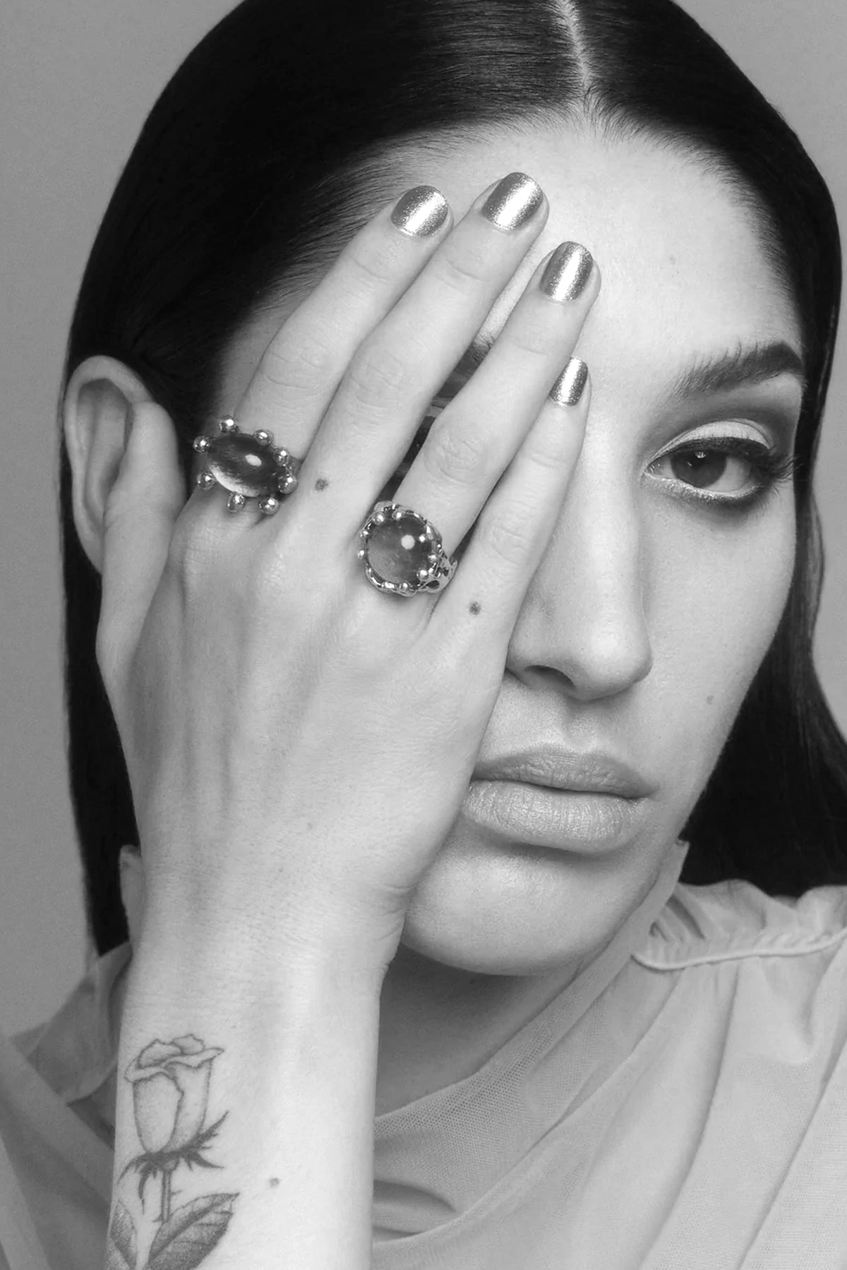 Sterling Silver Emerald Diva Ring - Mondo Mondo – Assembly New York