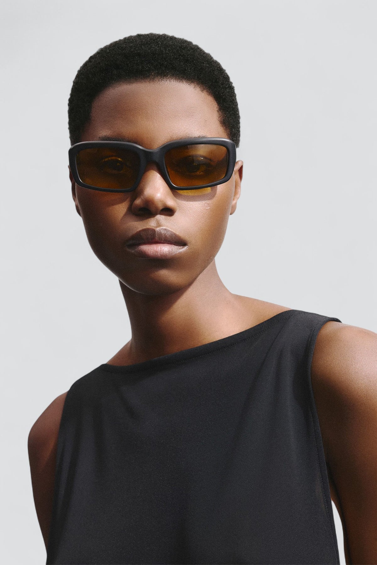 Matt Black/Amber Marino Sunglasses - Jacquemus – Assembly New York